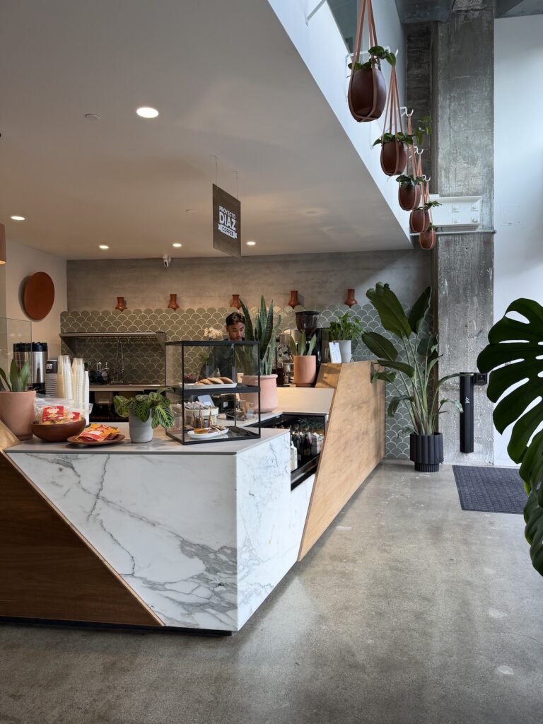 Proyecto Diaz Opens Second Oakland Cafe, Launches Metate Chocolate